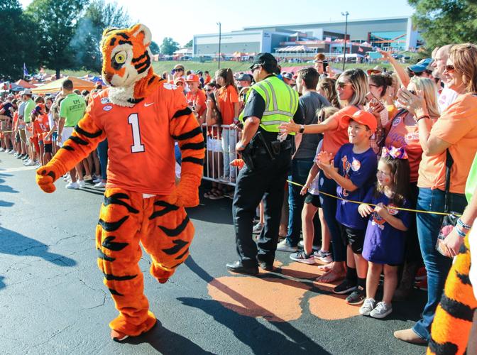 'Amazing Ambassador': Clemson's Sean Pollard a Winner On and Off the ...
