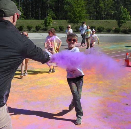 McDeeds Creek Elementary School Color Run | Gallery | thepilot.com