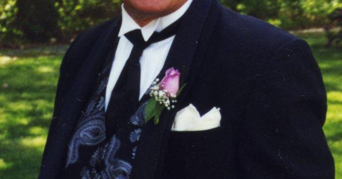 Nicholas DeSantis Jr. | Obituaries | thepilot.com