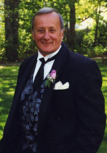 Nicholas DeSantis Jr. | Obituaries | thepilot.com