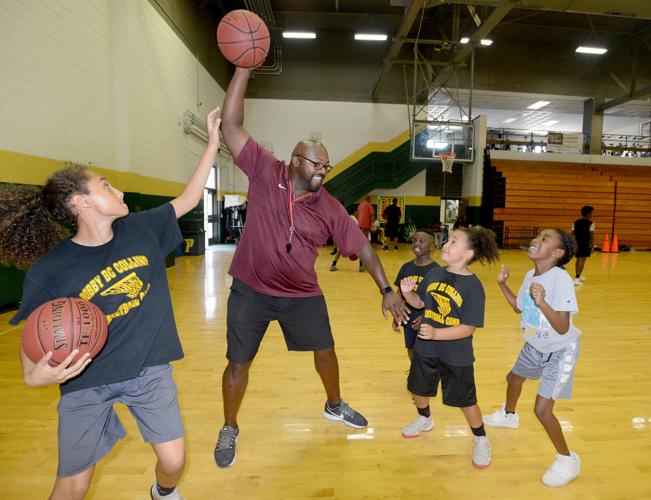 Scenes from Bobby Collins Basketball Camp at Pinecrest | Multimedia ...