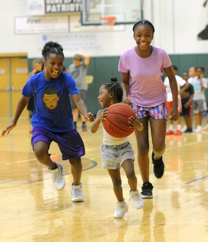 Scenes from Bobby Collins Basketball Camp at Pinecrest | Multimedia ...