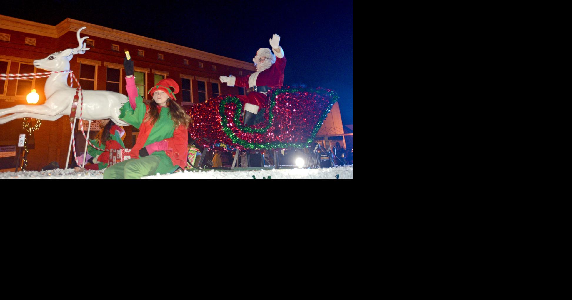Photos: Carthage Celebrates Christmas With Parade | Gallery | thepilot.com
