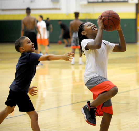 Scenes from Bobby Collins Basketball Camp at Pinecrest | Multimedia ...