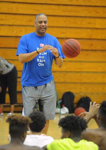 Scenes from Bobby Collins Basketball Camp at Pinecrest | Multimedia ...