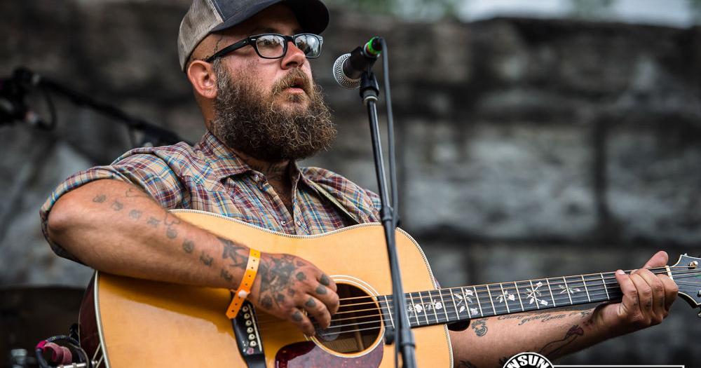 Jeremy Pinnell Sings About Life, Good and Bad | Features | thepilot.com