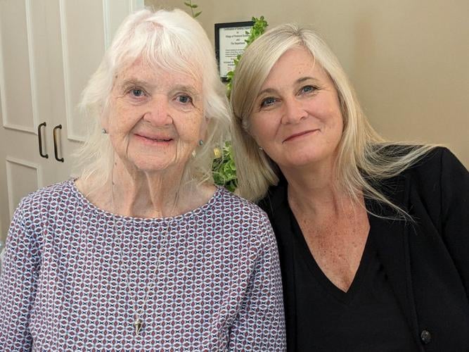 Out and About: Ladies Reception for Carolyn Helms | Gallery | thepilot.com