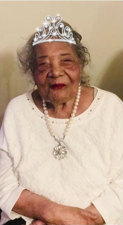 Birthday: Dobbins Turns 103 | Features | thepilot.com