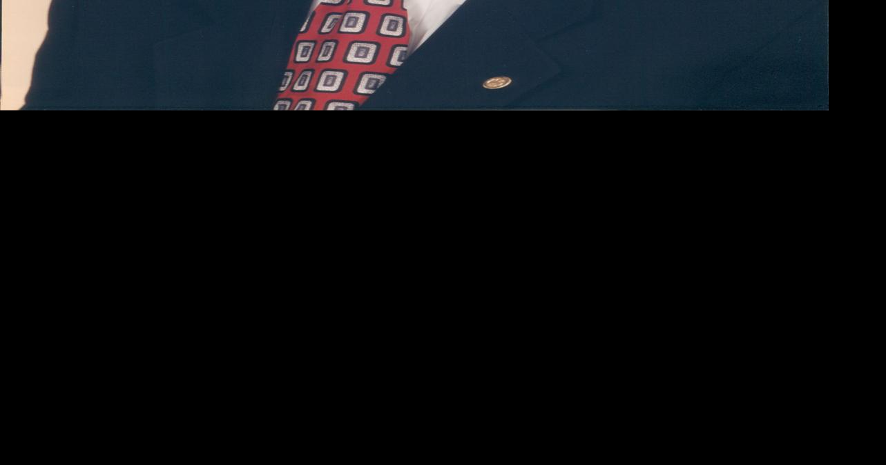 Dr. Gene A. Riddle | Obituaries | thepilot.com