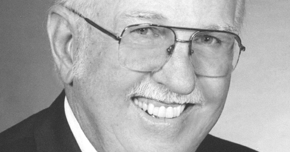 Paul E. Kauffman | Obituaries | thepilot.com