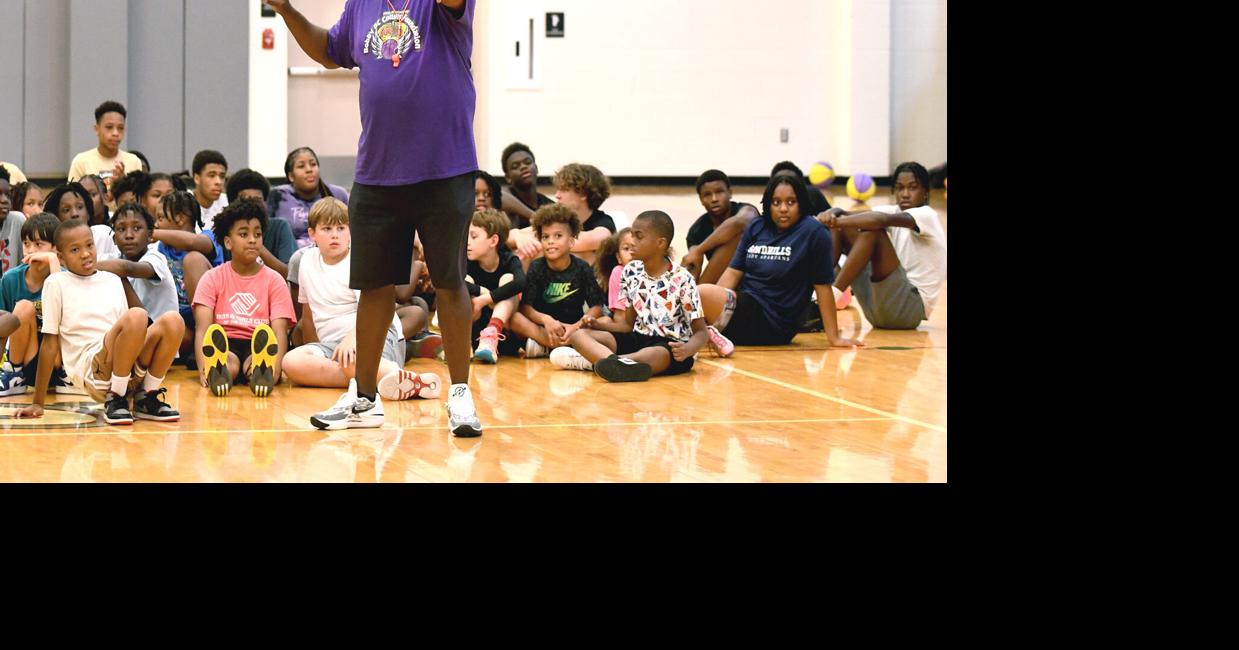 Bobby Collins’ Camp Continues to Give Back | Sports | thepilot.com