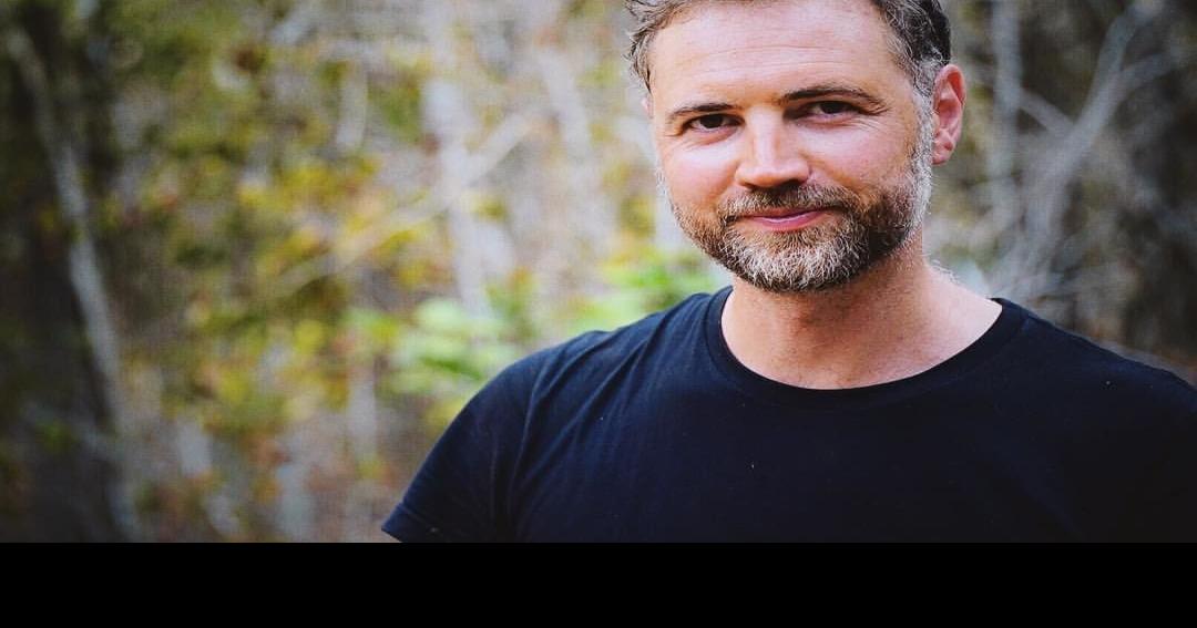 Dr. Robin Moore Speaks at Bookshop as Part of ‘Disappearing Frogs ...