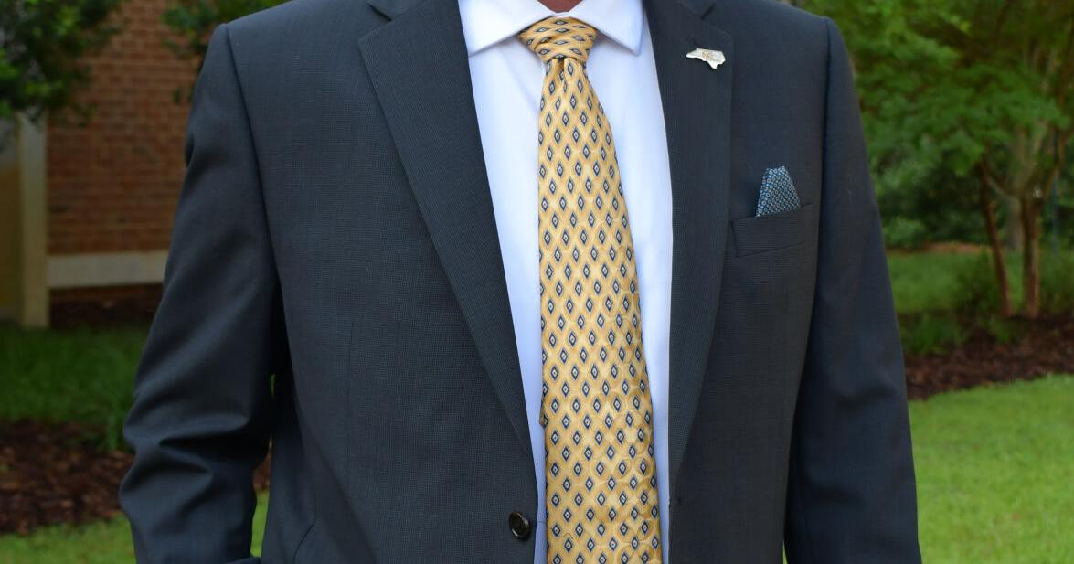 SCC President to Speak at English- Speaking Union | Features | thepilot.com