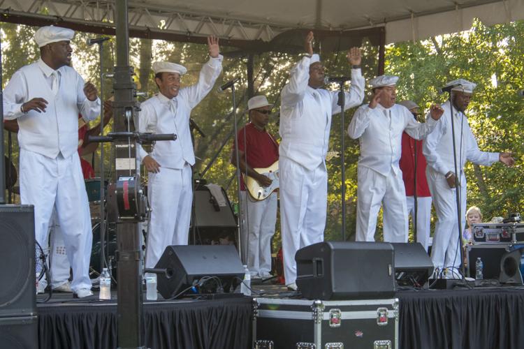 Photos: The Tams Headline Free Concert in Aberdeen | News | thepilot.com