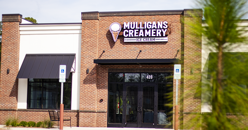 New Ice Cream Shop Tees Up Near the Airport | Business | thepilot.com