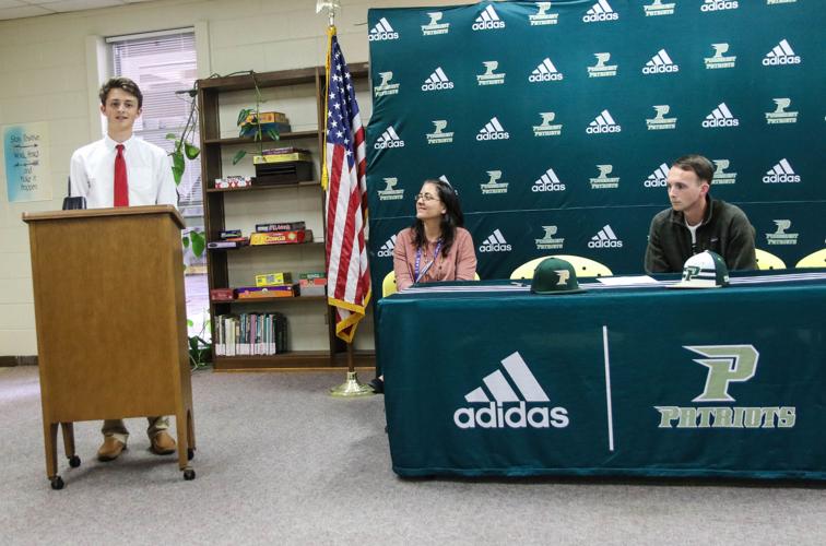 Pinecrest Signing Ceremony | Gallery | thepilot.com