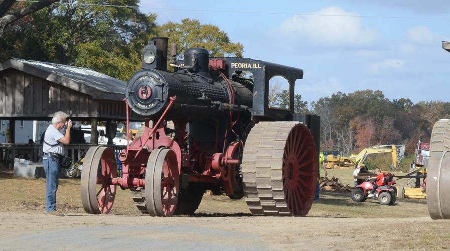 Ederville Train and Tractor Show | Gallery | thepilot.com