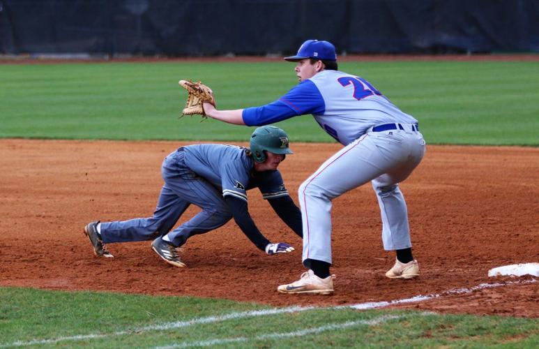 Pinecrest Beats Western Harnett in Baseball | Gallery | thepilot.com