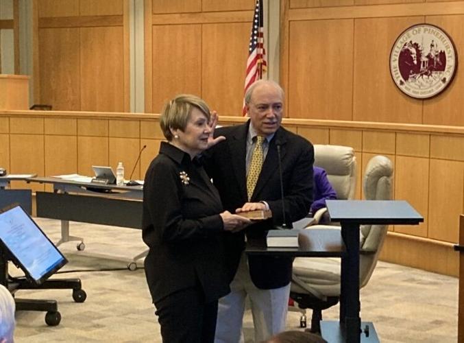 Newly Elected Pinehurst Officials Sworn In | News | thepilot.com