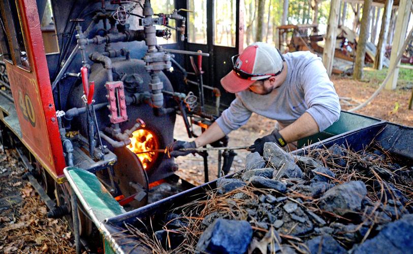 Ederville Train and Tractor Show | Gallery | thepilot.com