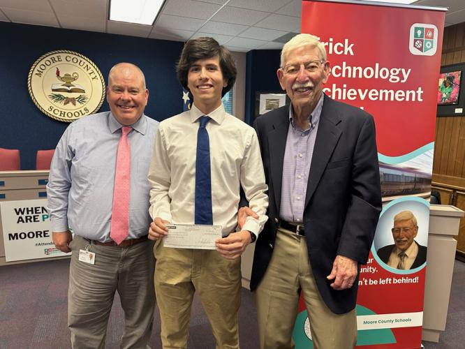 Moore County Schools Holds First Tech Awards Day | News | thepilot.com