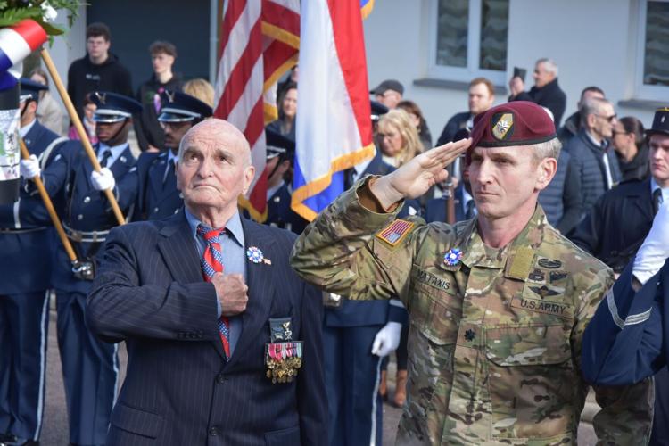 France Fetes Local Family for its WWII Freedom | News | thepilot.com