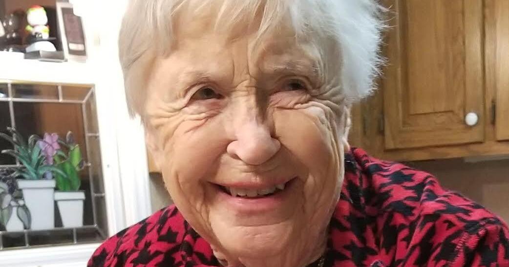 Mary Lou Bertram | Obituaries | thepilot.com