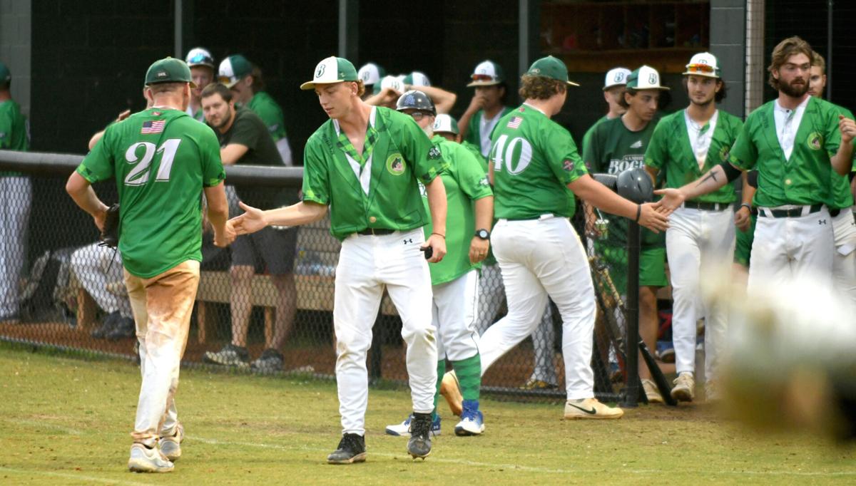 Sandhills Bogeys Fend off Non-League Foe | Sports | thepilot.com