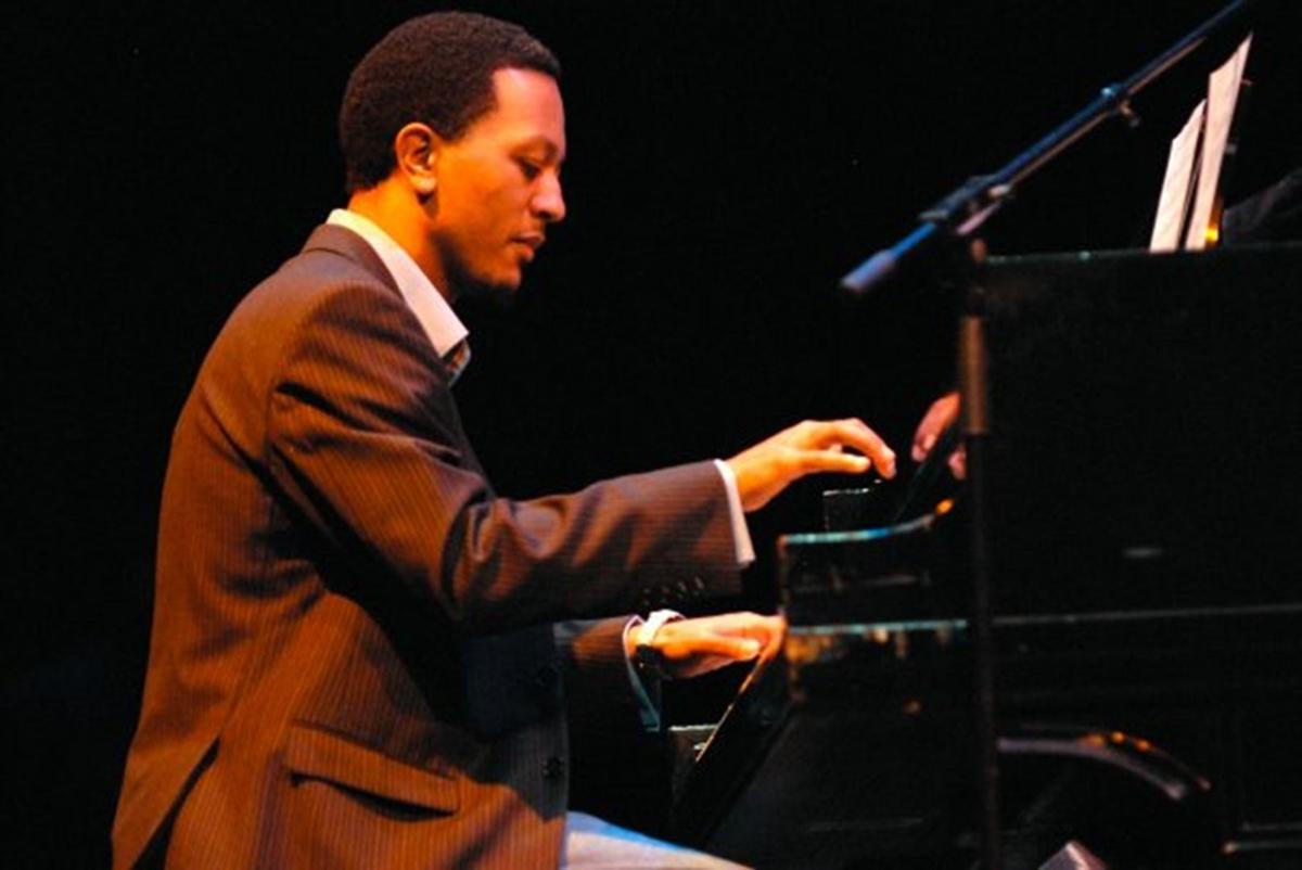 Two Jazz Pianists Featured in Concert | Features | thepilot.com