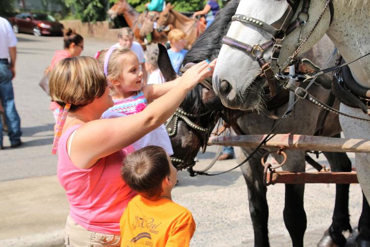Robbins Farmers Day Parade | Gallery | thepilot.com