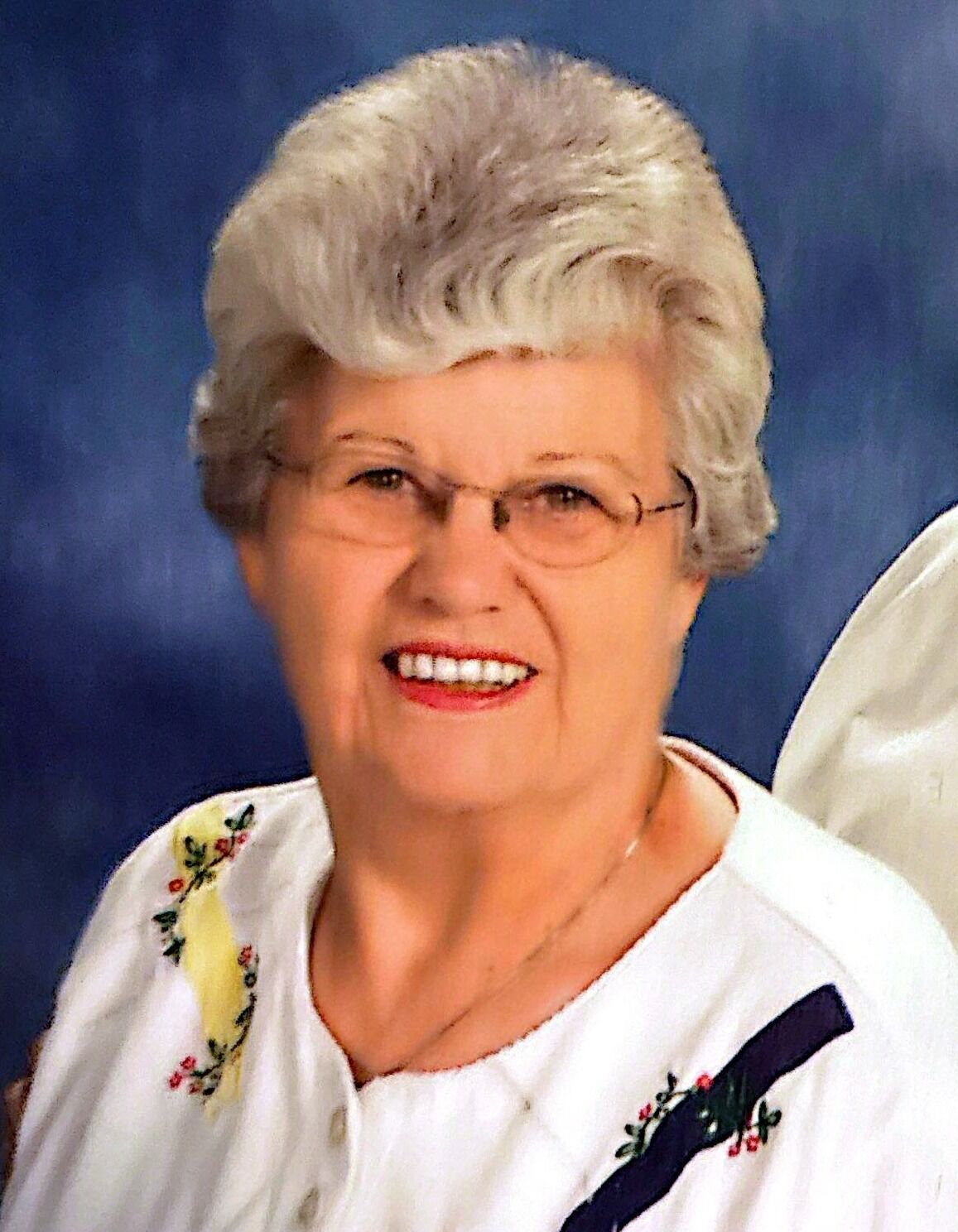 Elizabeth T. Staples | Obituaries | thepilot.com