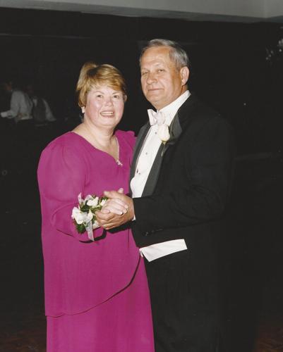 Medlins Celebrate 50th Anniversary | Anniversaries | thepilot.com