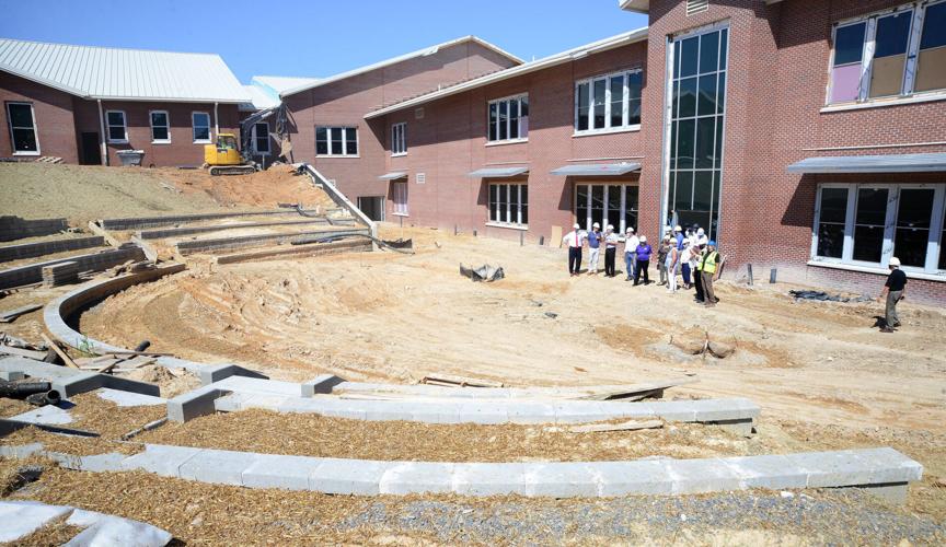 New Southern Pines Elementary Tour | Gallery | thepilot.com