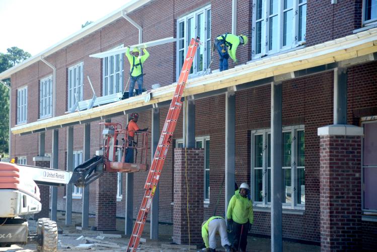 New Southern Pines Elementary Tour | Gallery | thepilot.com