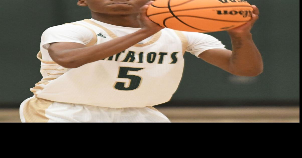 Roundup: Sharpshooting Saunders Leads Patriots Over Clayton | Sports ...