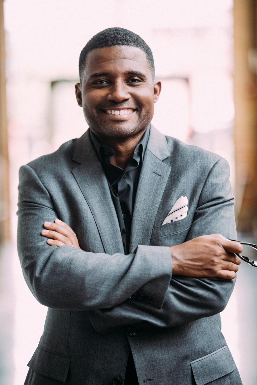 Arts Council of Moore County Hosts Mike Wiley | Features | thepilot.com
