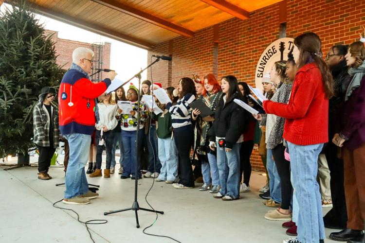 Southern Pines Christmas Tree Lighting | Gallery | thepilot.com
