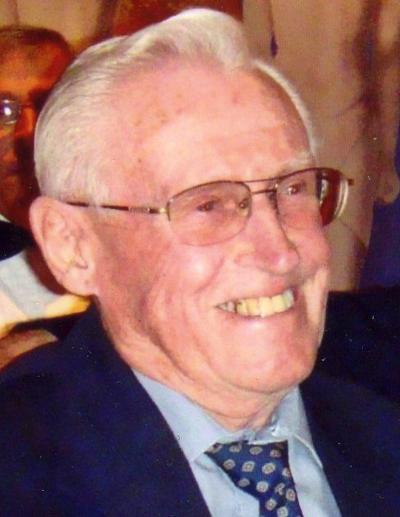 Albert Smith Jr. | Obituaries | thepilot.com