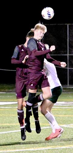 Quick-strike Eagles advance to finals | Sports | thepilotnews.com