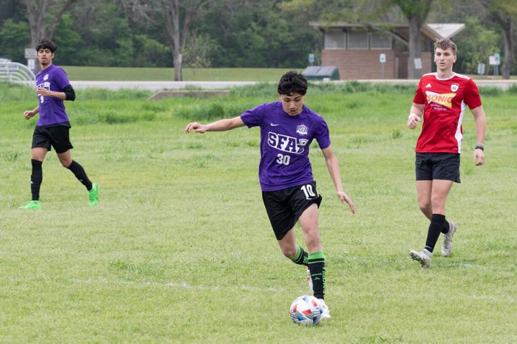 SFA men's soccer club looses against NSU | Sports | thepinelog.com