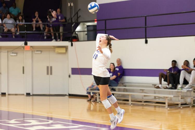 SFA vs McNeese State University | Gallery | thepinelog.com