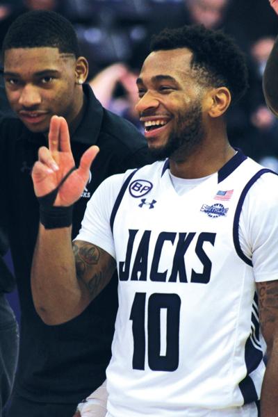 Comeaux comes back after physical rehabilitation | Sports | thepinelog.com