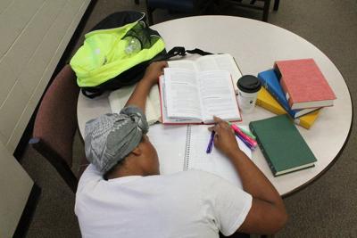 University’s Dead Week alive with classes, project | News | thepinelog.com