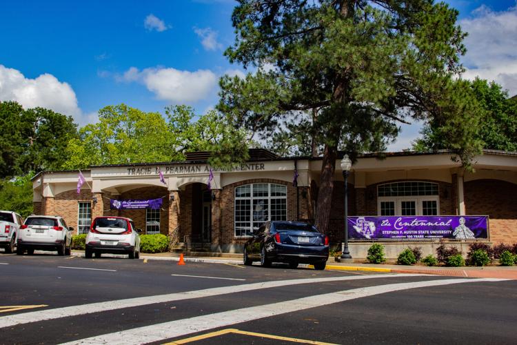 Campus banners commemorate SFA centennial | Gallery | thepinelog.com