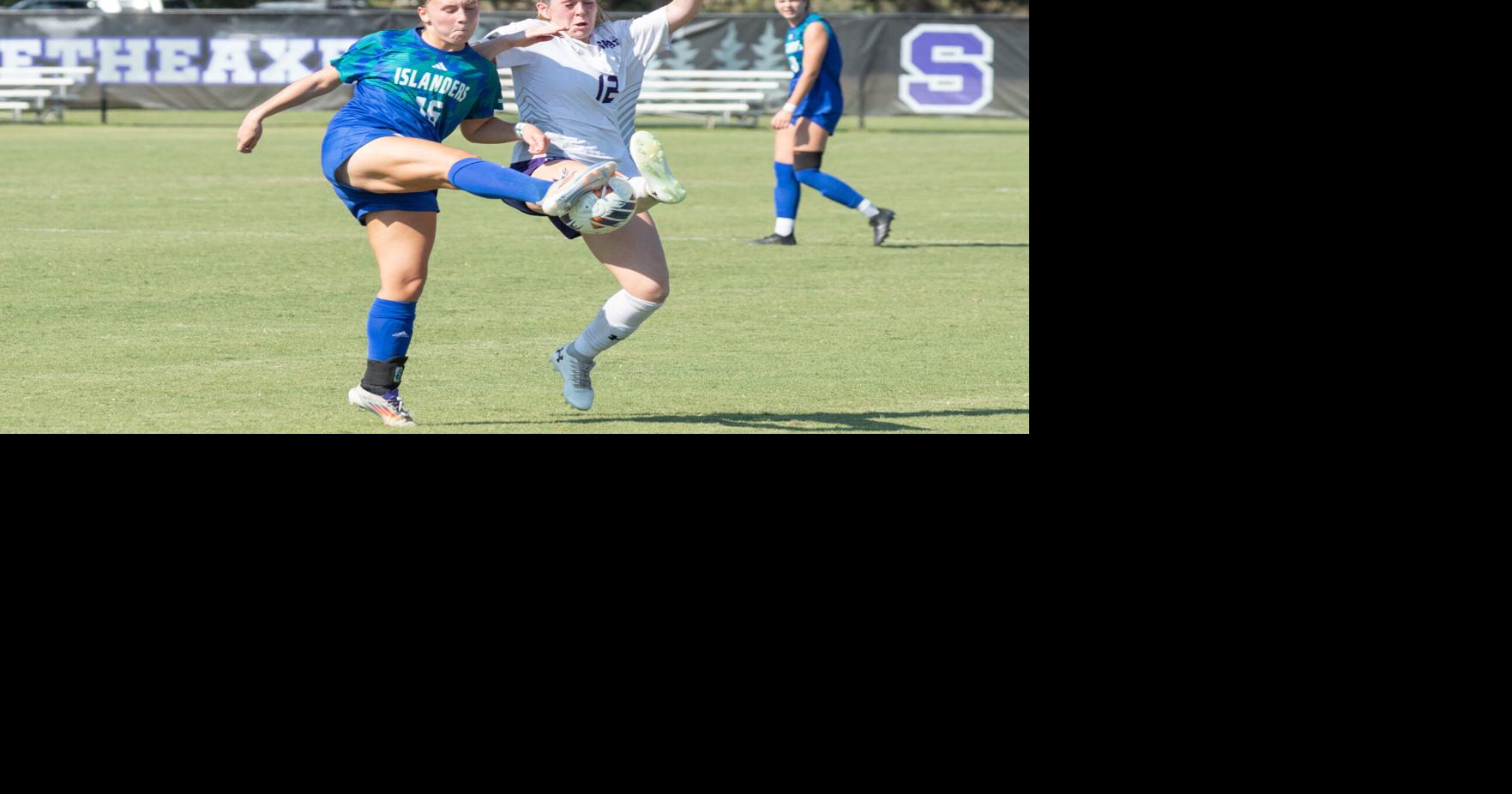 SFA vs Texas A&M - Corpus Christi Connor Bronson 04 | Gallery ...