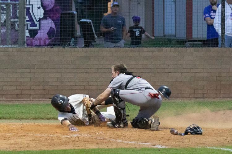 SFA baseball falls to SU | Sports | thepinelog.com