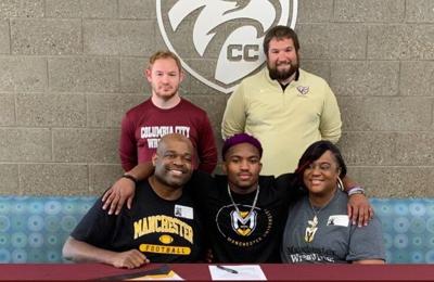 Columbia City grappler, grid star Goree commits to Manchester ...