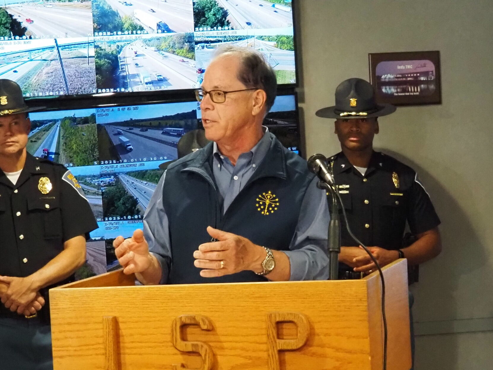 Braun talks federal shutdown impact in Indiana, redistricting ...