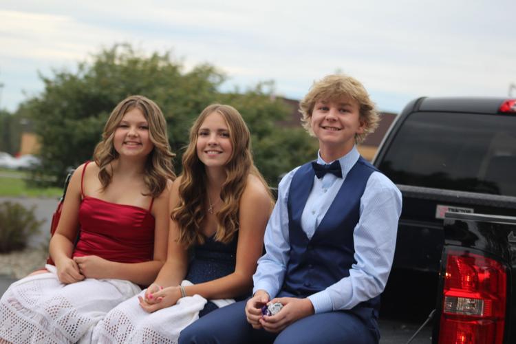 Snapshots from the 2022 Whitko Homecoming | Multimedia | thepostandmail.com