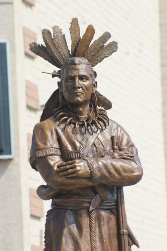 Churubusco memorializes life and impact of Miami chief in new statue ...